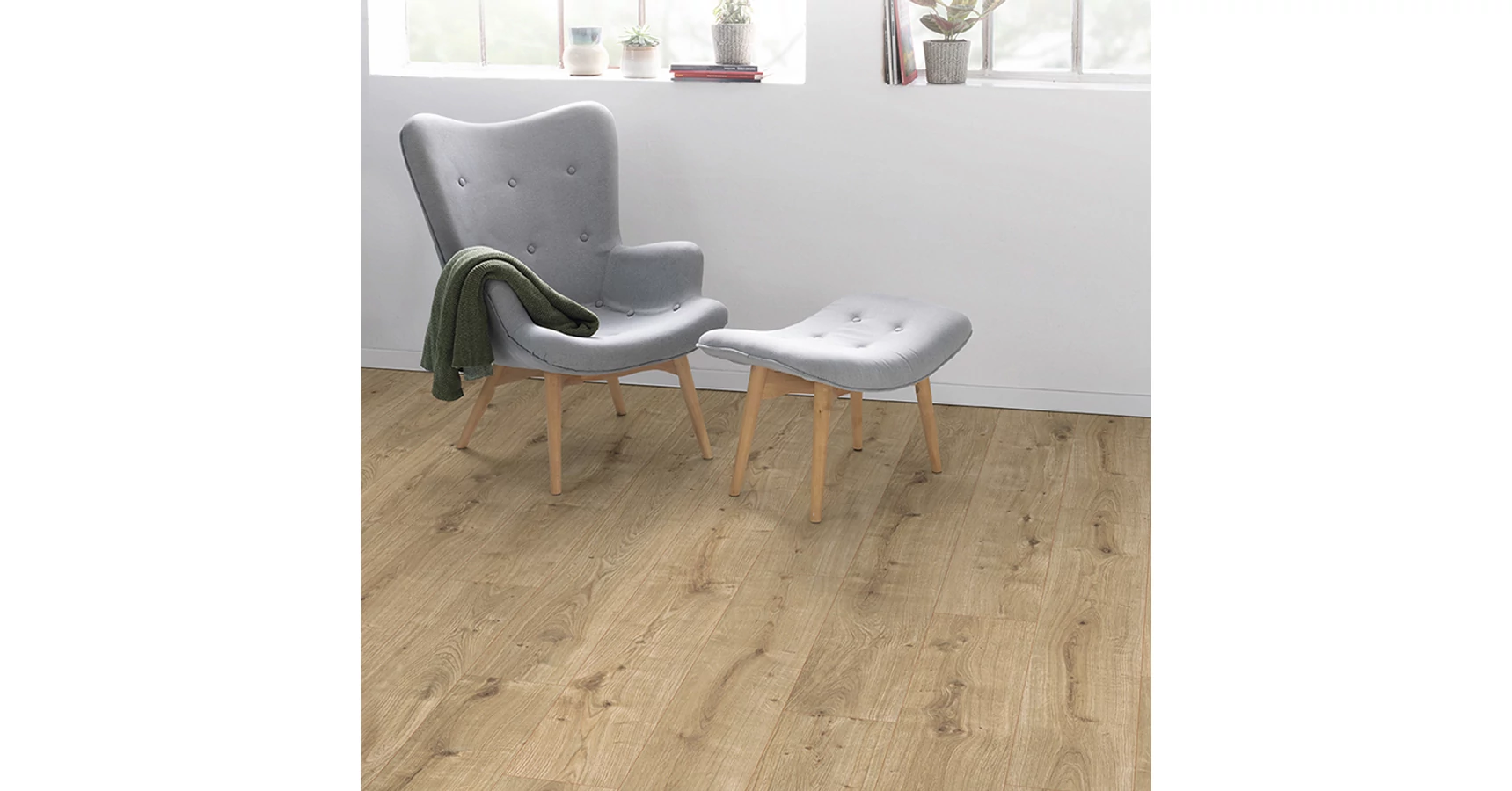 EGGER PRO CLASSIC 8/33 Light Dunnington Oak Laminált padló EPL074 ...